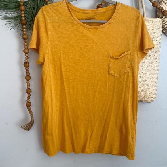 Universal Thread | Tops | Universal Thread Mustard Yellow Tee Medium ...